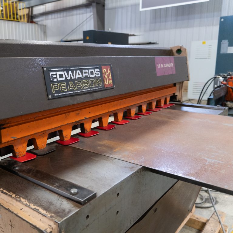 Pre-Owned Edwards/Pearson 50" x 10GA Direct Drive Mechanical Shear ...